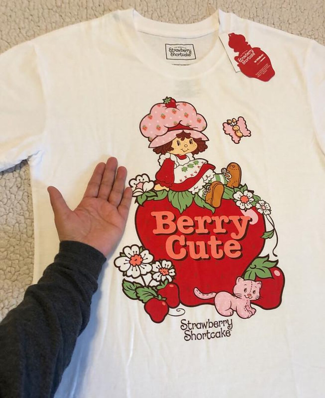 Strawberry Shortcake T-shirt, BERRY CUTE Strawberry Shortcake 80s Retro ...