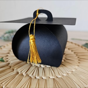 Graduation Cap Candy Box SVG Cricut Silhouette File | Paper Treat Box ...