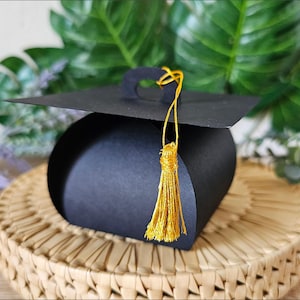 Graduation Cap Candy Box SVG Cricut Silhouette File | Paper Treat Box ...