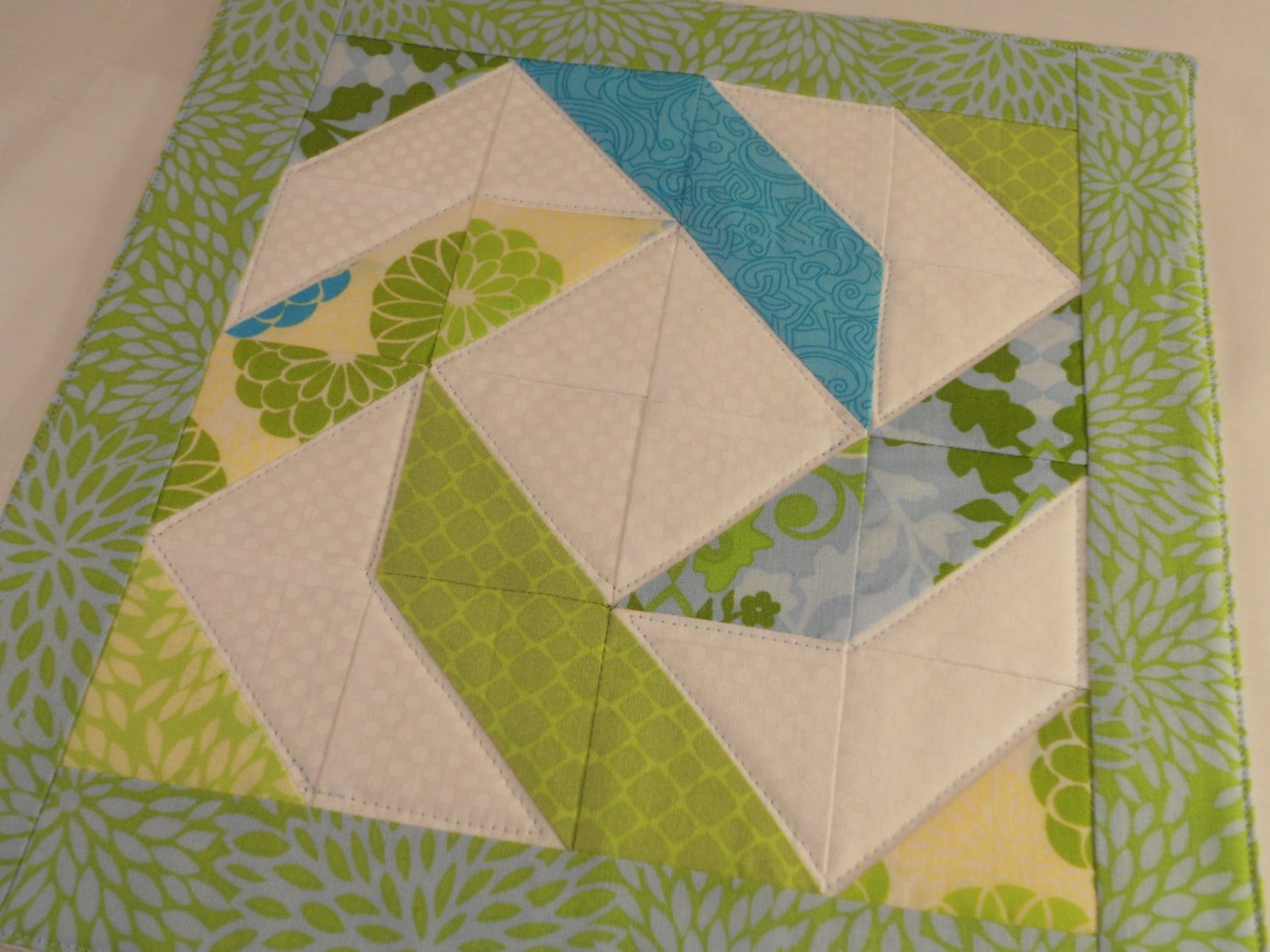 Quilted Hot Pad / Table Topper - Etsy