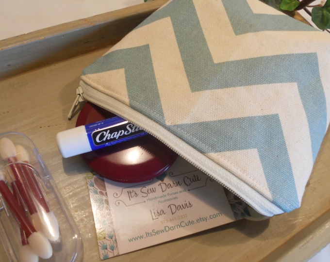 SPECIAL of the DAY Small Flat Bottompadded Zipper Pouch - Etsy