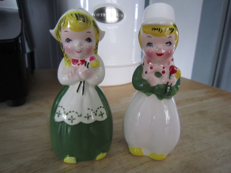 Lefton Dutch Couple Salt & Pepper Shakers Rare Color - Etsy