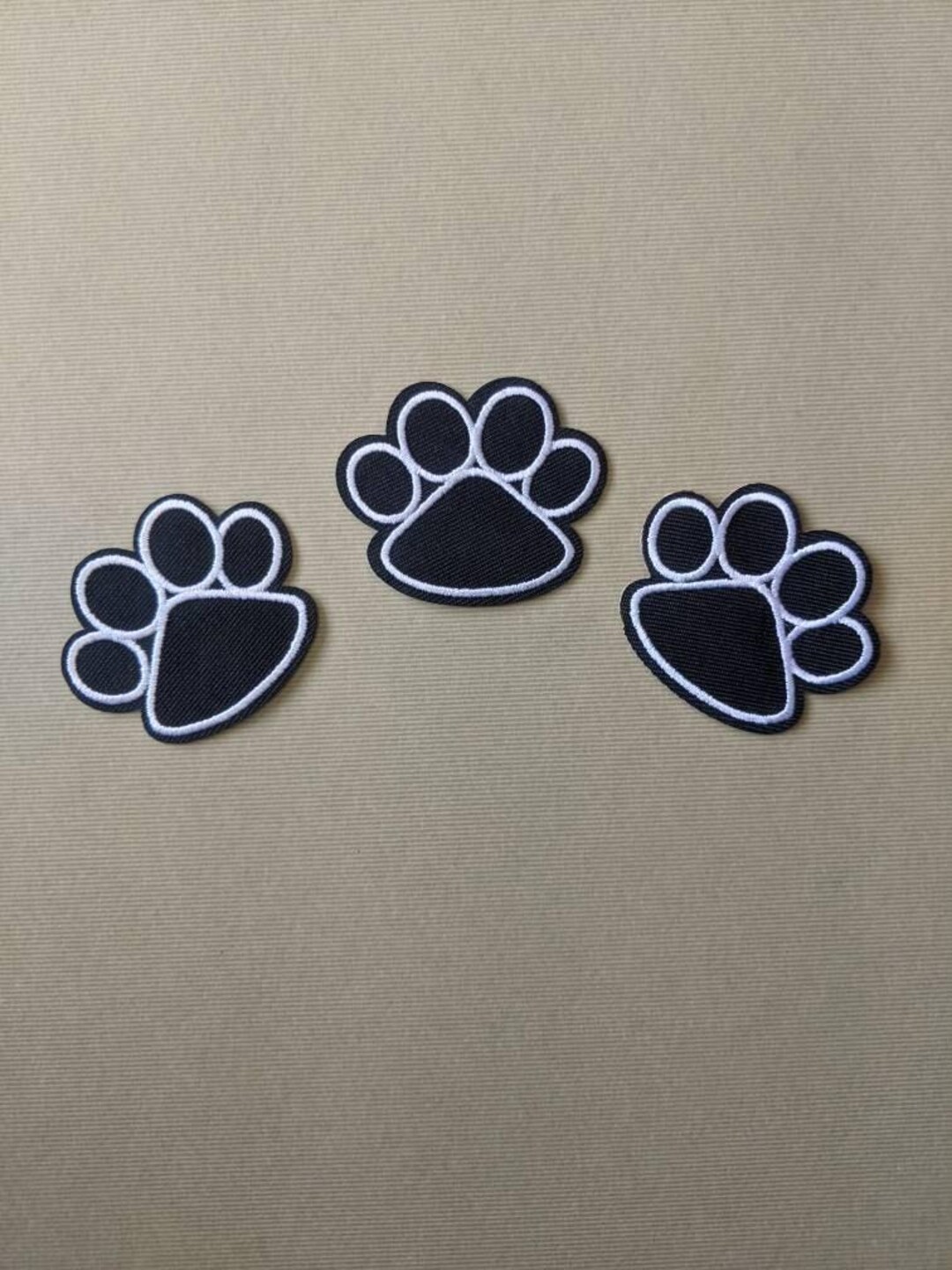 Toe Beans // Paw Print Applique Embroidered Iron Sew on Patch Craft ...