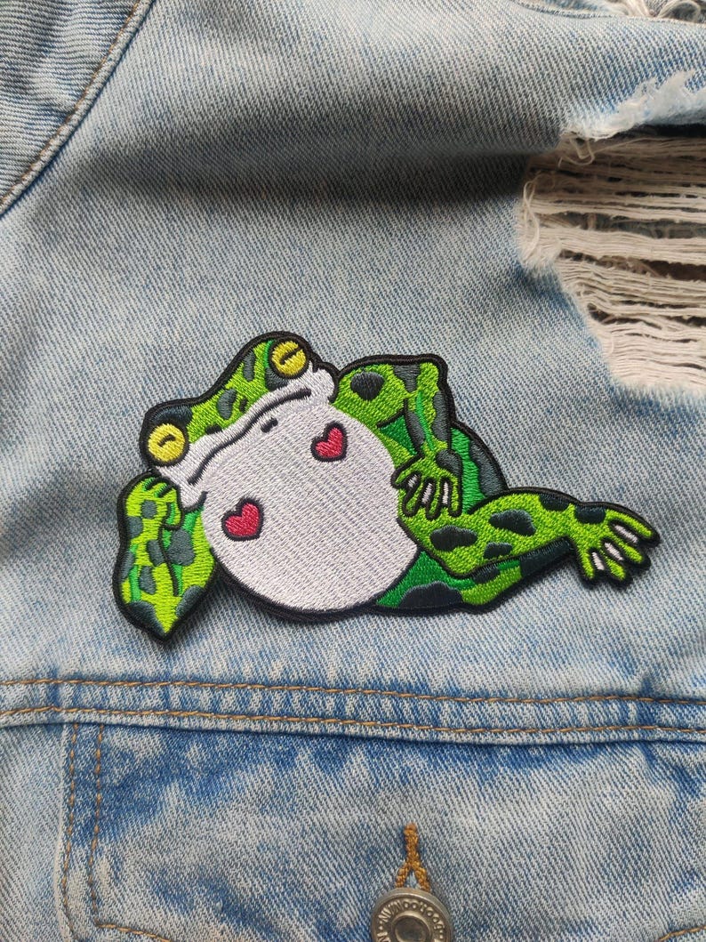 Freaky Frog // Cartoon Meme DIY Embroidered Iron Sew on Patch Love ...