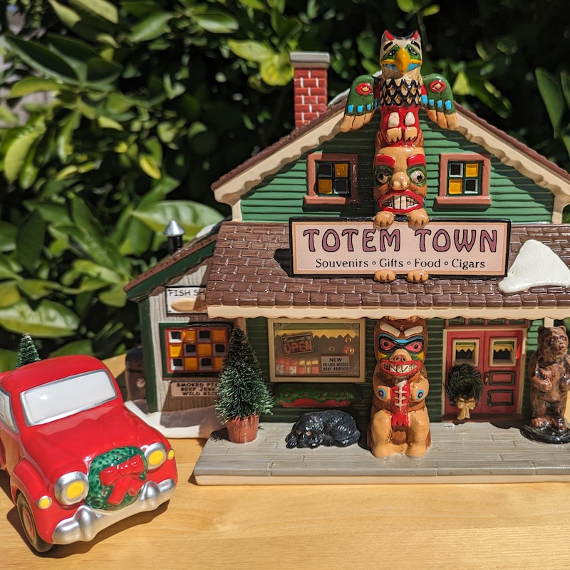 Souvenir Shop - Etsy