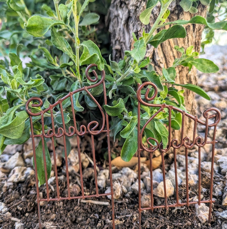 Choice Miniature Topiary-trellis Gate-butterfly Topiary-fence ...