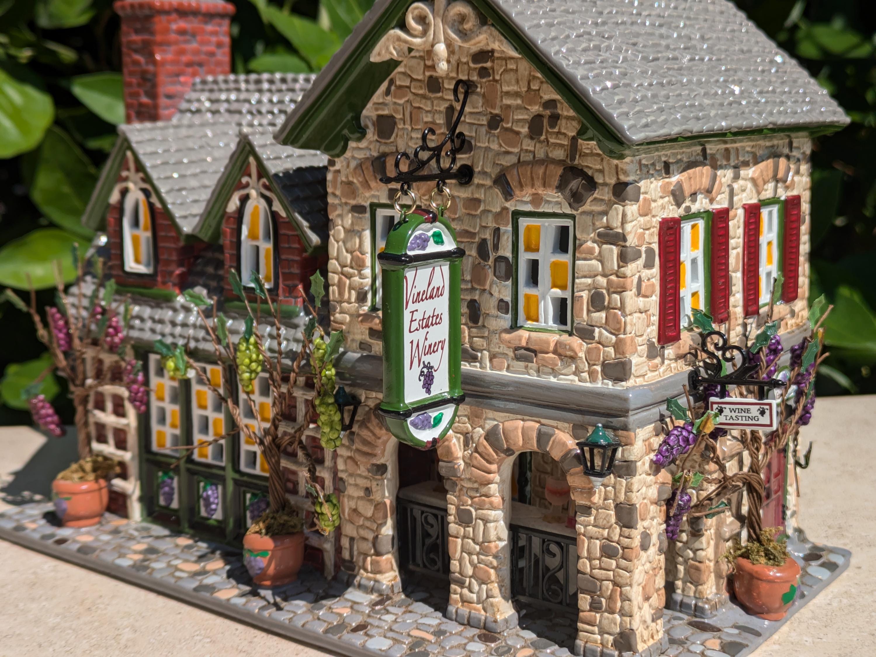 Vintage Bundle Vineland Estates Winery Limited Edition Bundle With ...