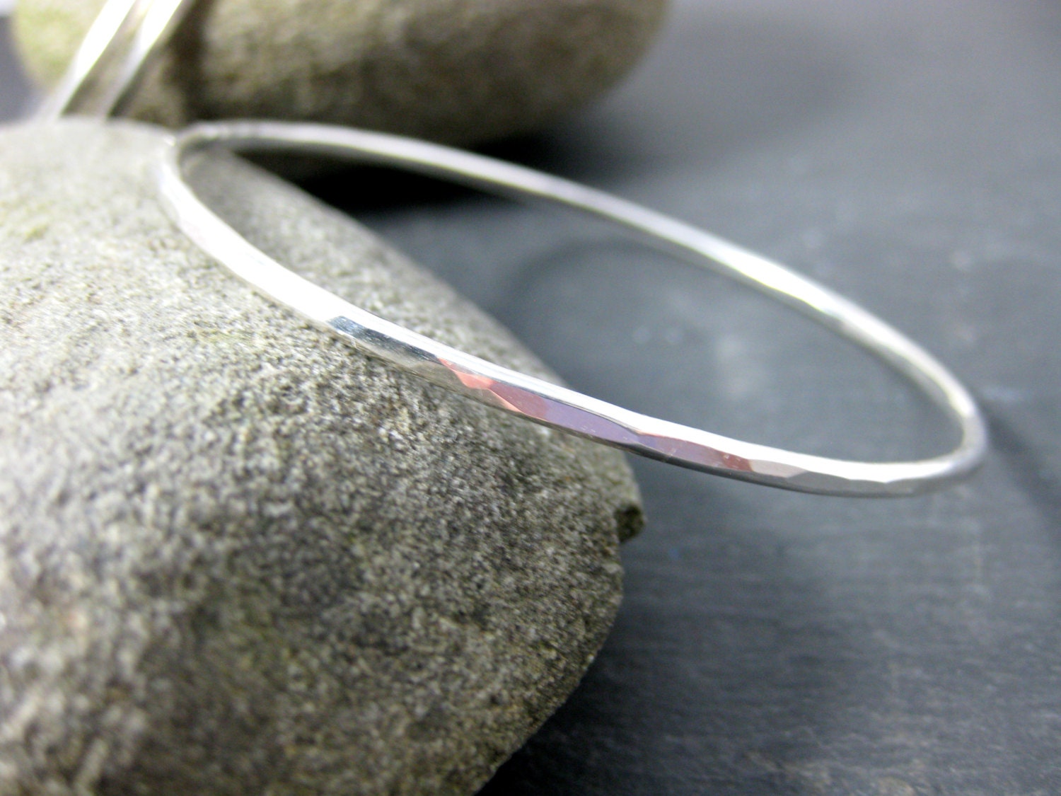 Sterling Silver Bangle Bracelet, Simple Bracelet, 2mm Thick Hammered ...