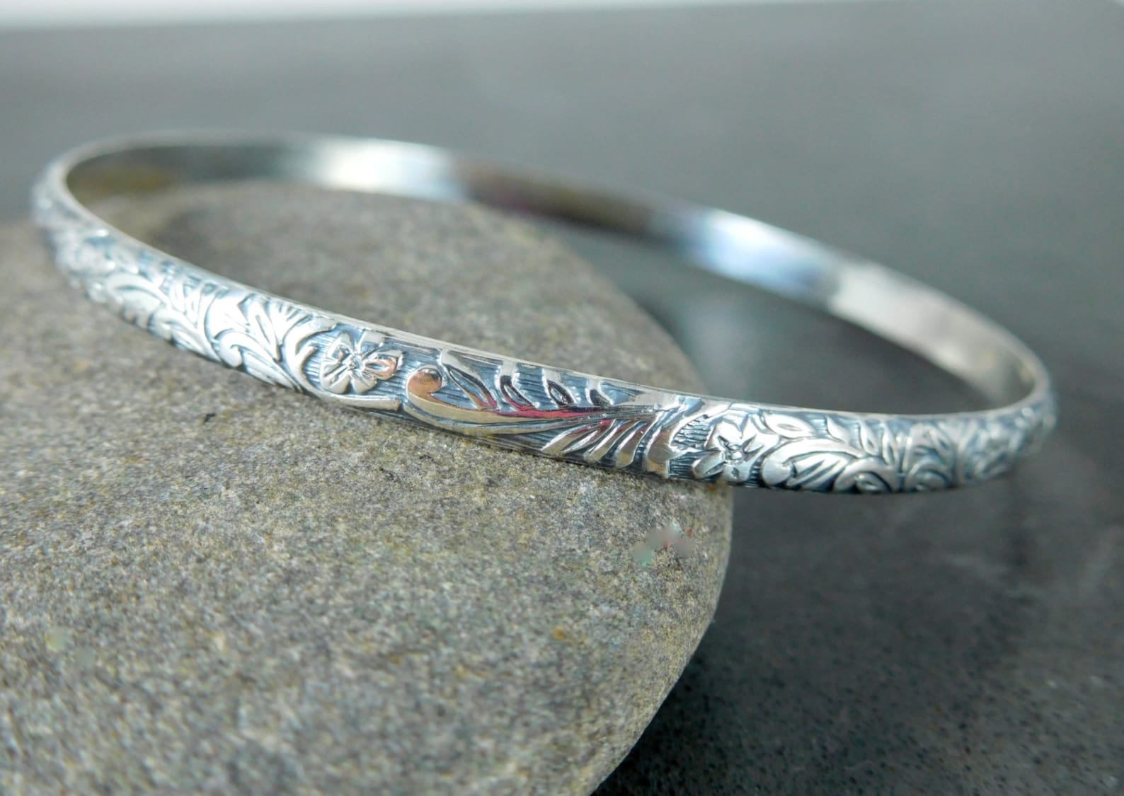 Nature Inspired Bangle, Flower & Leaf Pattern Stacking Bracelet, 4mm ...