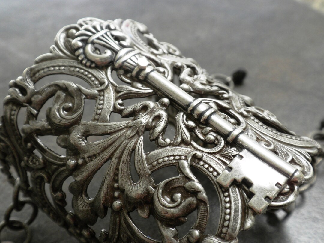 Steampunk Skeleton Key Bracelet Victorian Wedding Jewelry Wide Silver ...