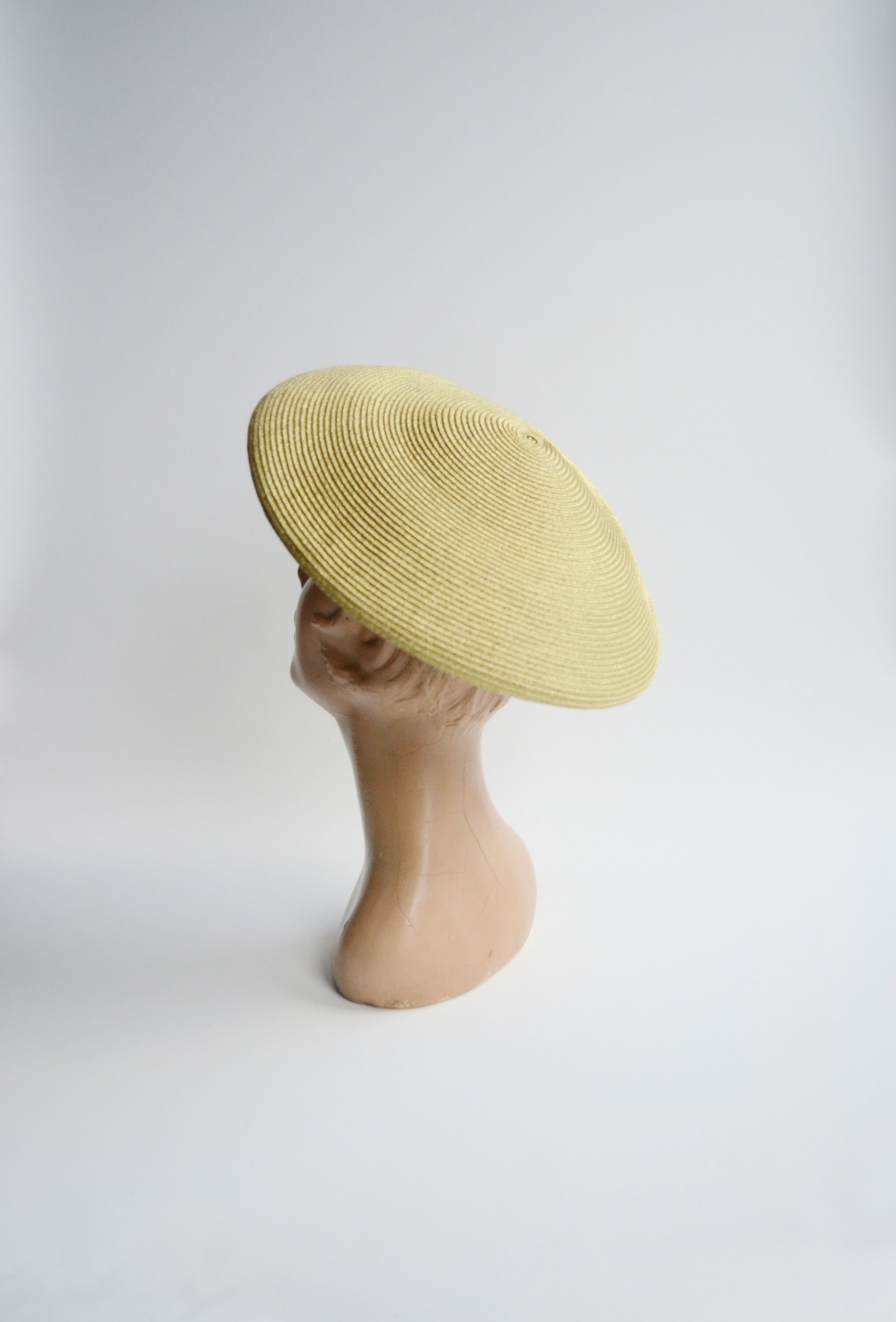 1980s Gold Straw Beret Hat