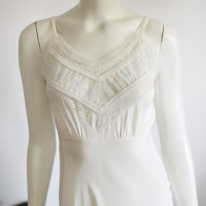 40s/50s Nan Flower Ruffly White Slip - S - Etsy