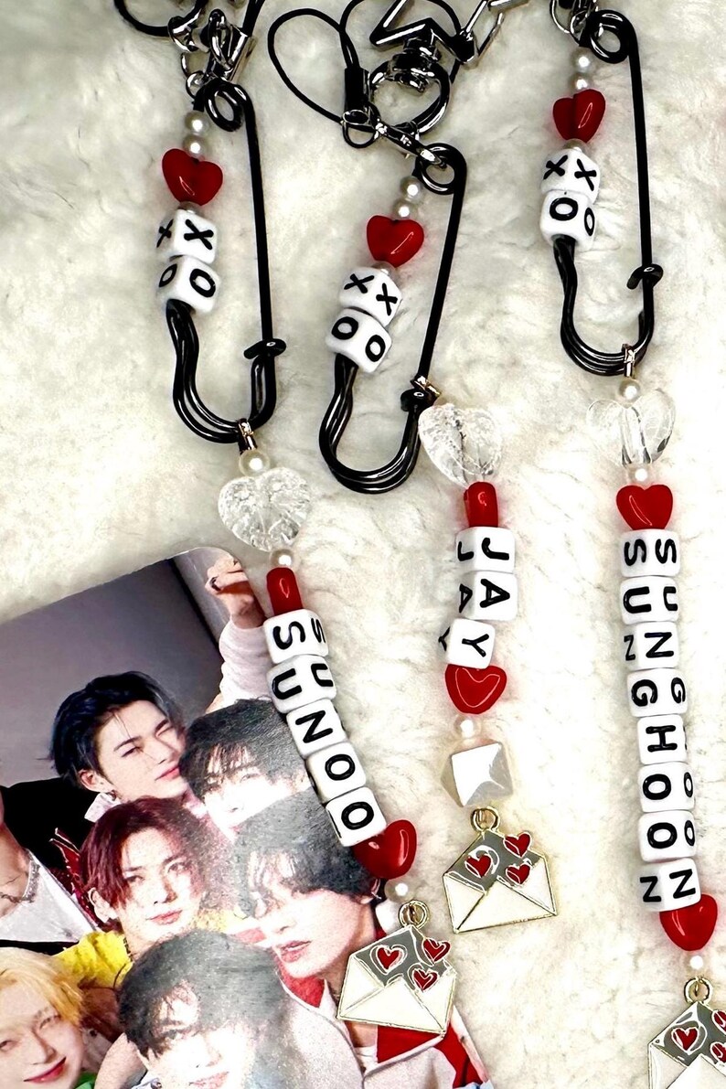 ENHYPEN Romance Untold Charmed Safety Pin/brooch Keychain. - Etsy
