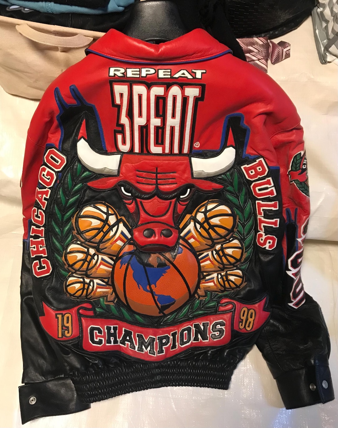 Jeff Hamilton NBA Bulls Jacket Repeat 3peat Jh Design - Etsy