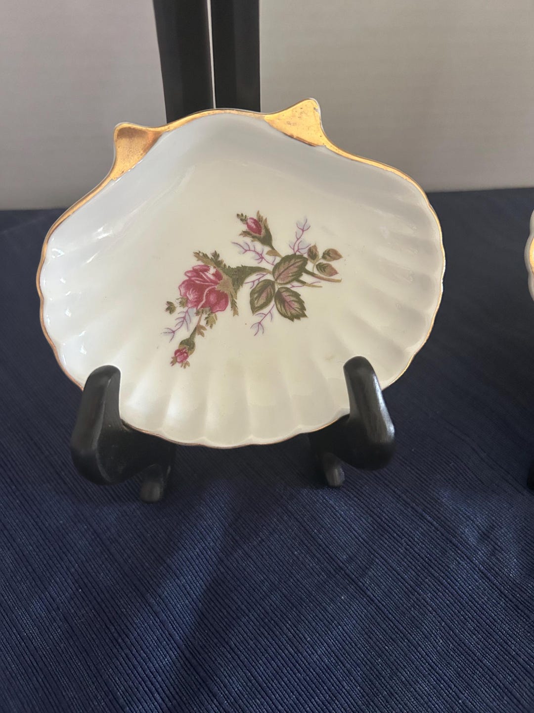 Vintage CM. Inc. Chadwick Japan Rose Pattern Shell Shaped Dish. - Etsy