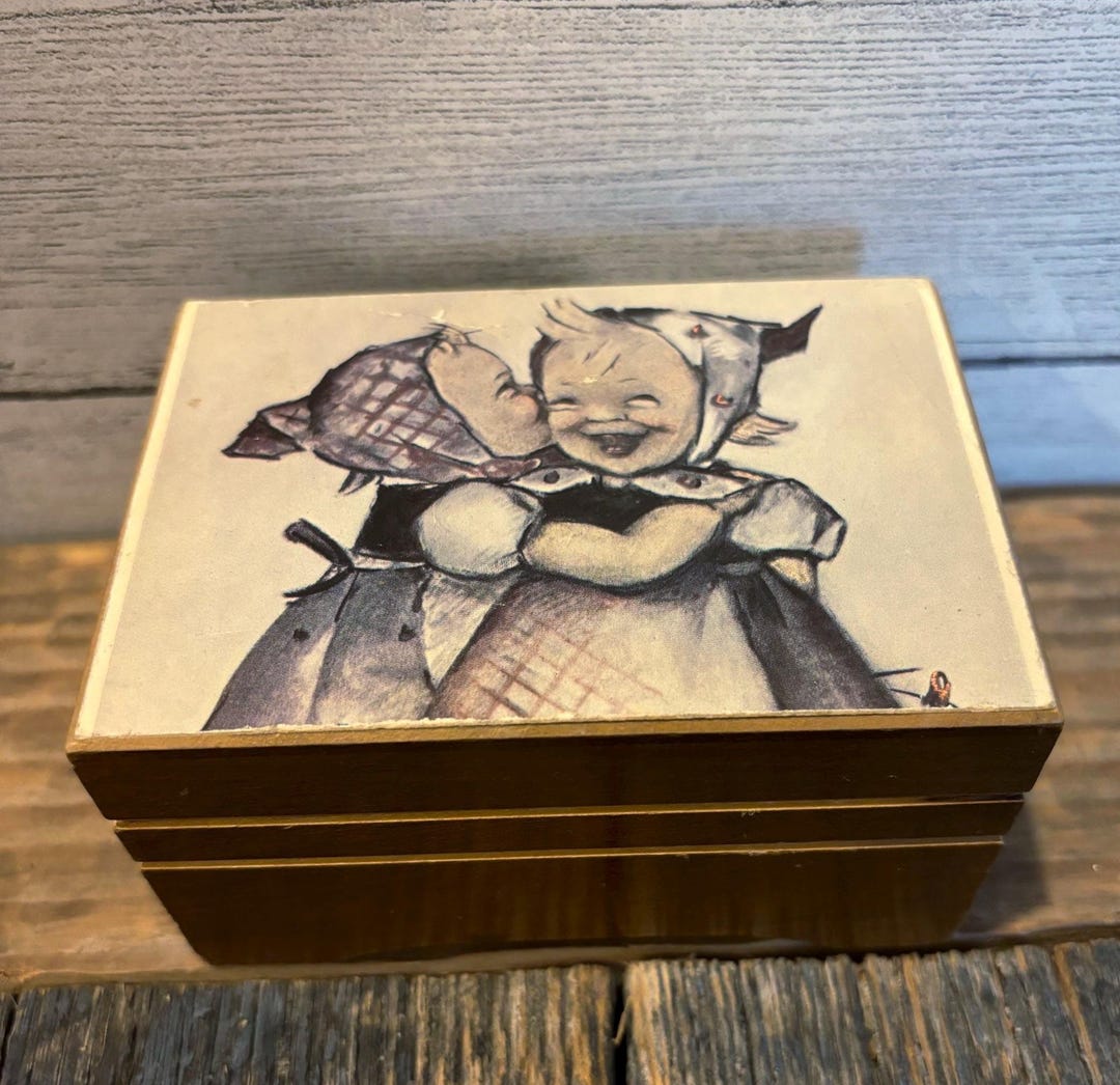 Vintage Hummel Music Box - Etsy
