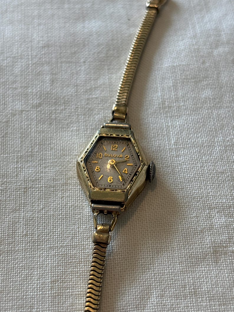 Antique 1938 10 K Gold Woman’s Bulova Wrist Watch - Etsy