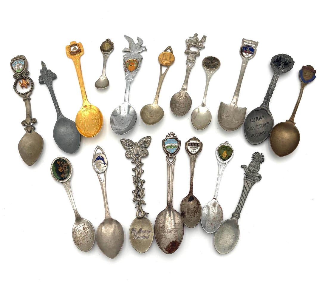 Vintage Collectible Set of Souvenir Travel Spoons - Etsy