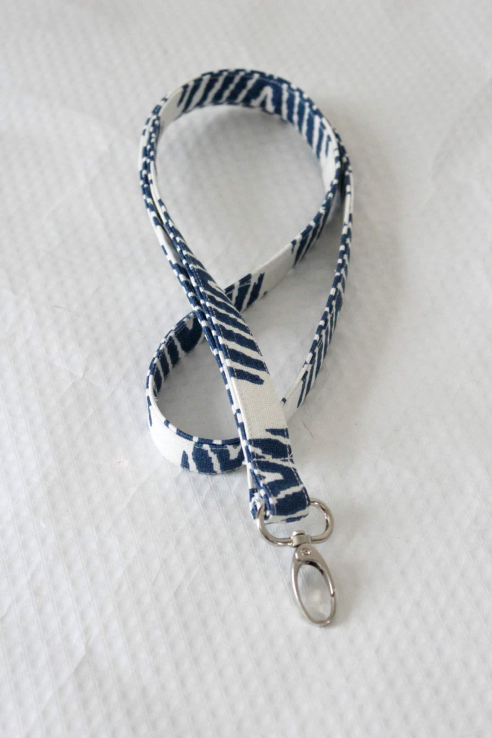 Blue White Lanyard / Chevron Lanyard / Key Lanyard / ID Badge | Etsy