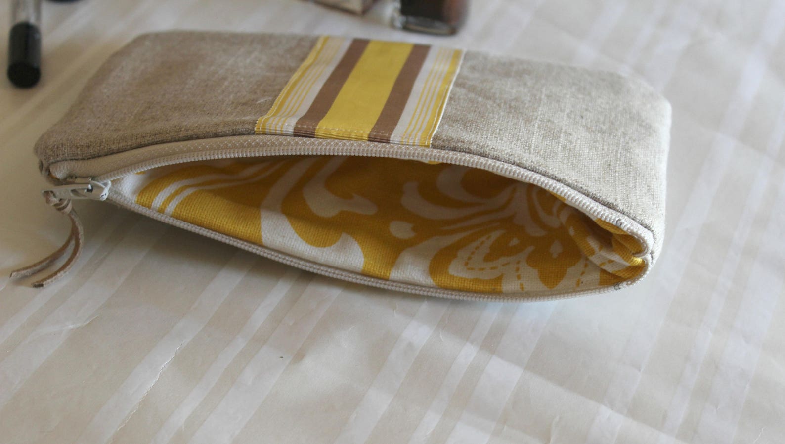 Zipper Pouch, Yellow Zipper Pouch, Linen Pouch, Summer Pouch, Zipper ...