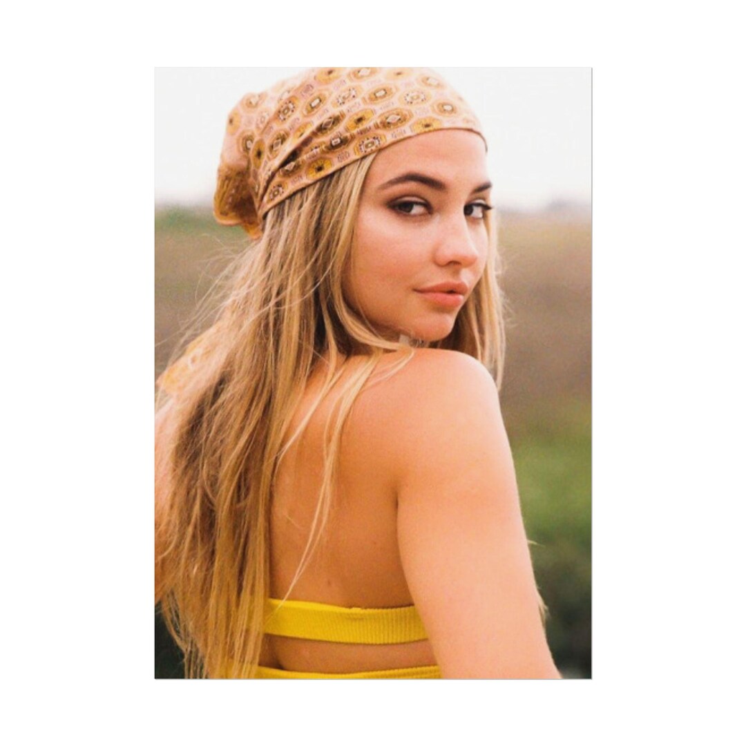 Madelyn Cline Sarah Cameron OBX Beautiful Poster for Dorm Room Decor ...