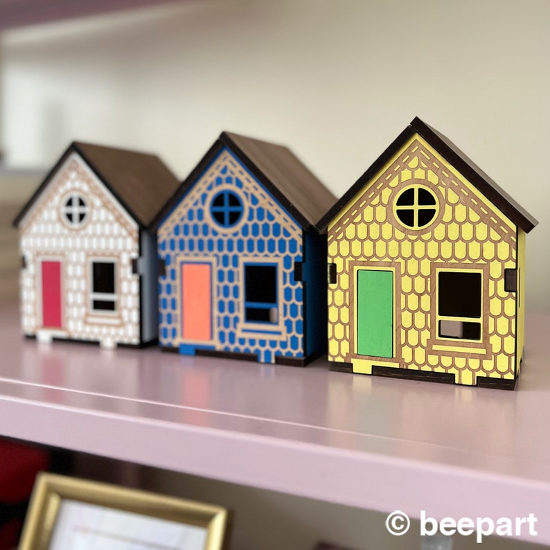 Saltbox Miniature House: East Coast Style Wood Decor - Etsy UK