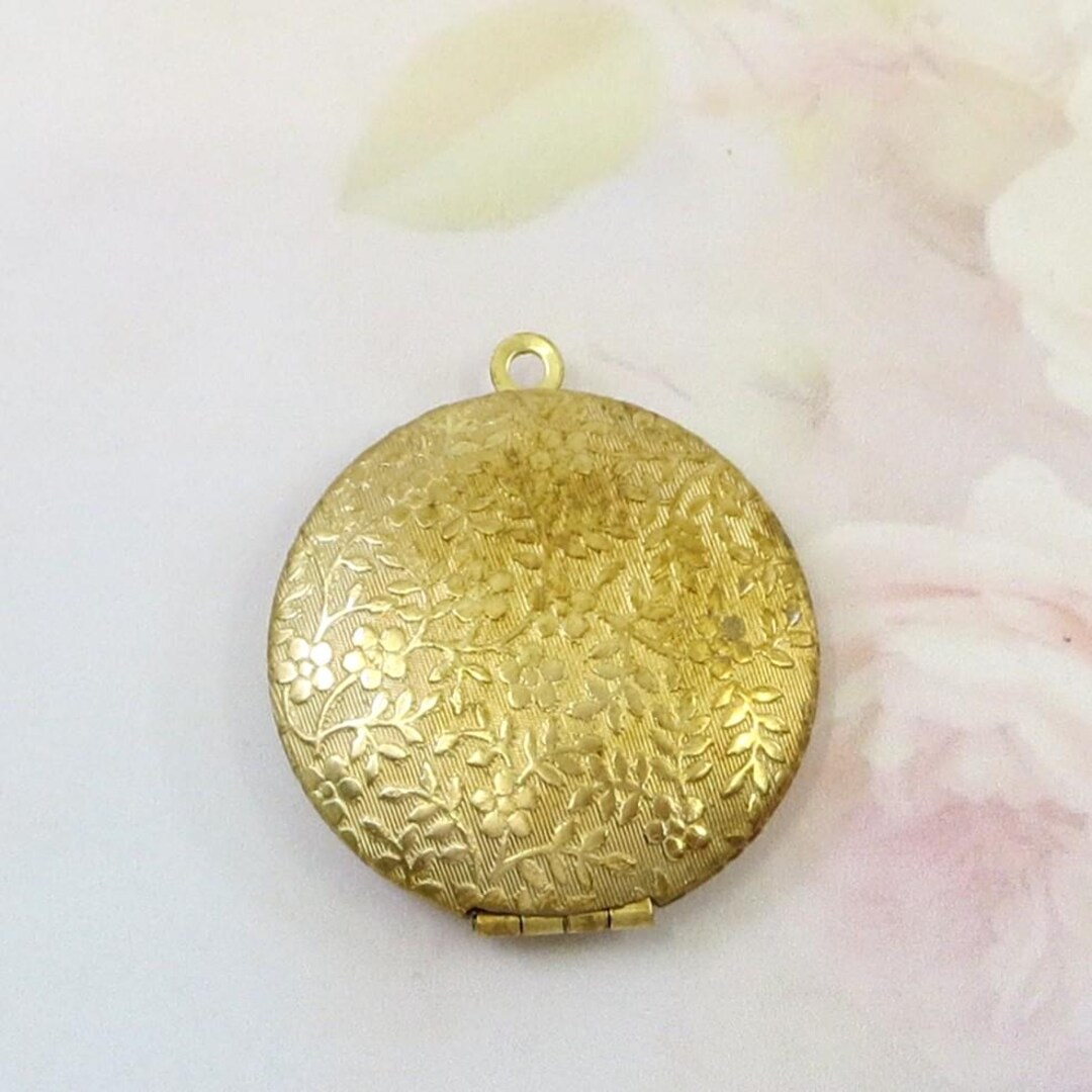 Brass Flower Locket, Round Locket, Raw Brass, Forget Me Not Locket, US ...