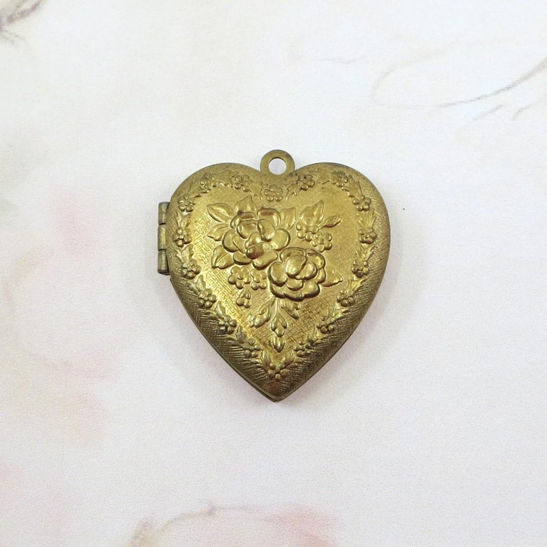 Vintage Heart Locket, Vintage Brass Flower Locket, Raw Brass Locket, 1 ...