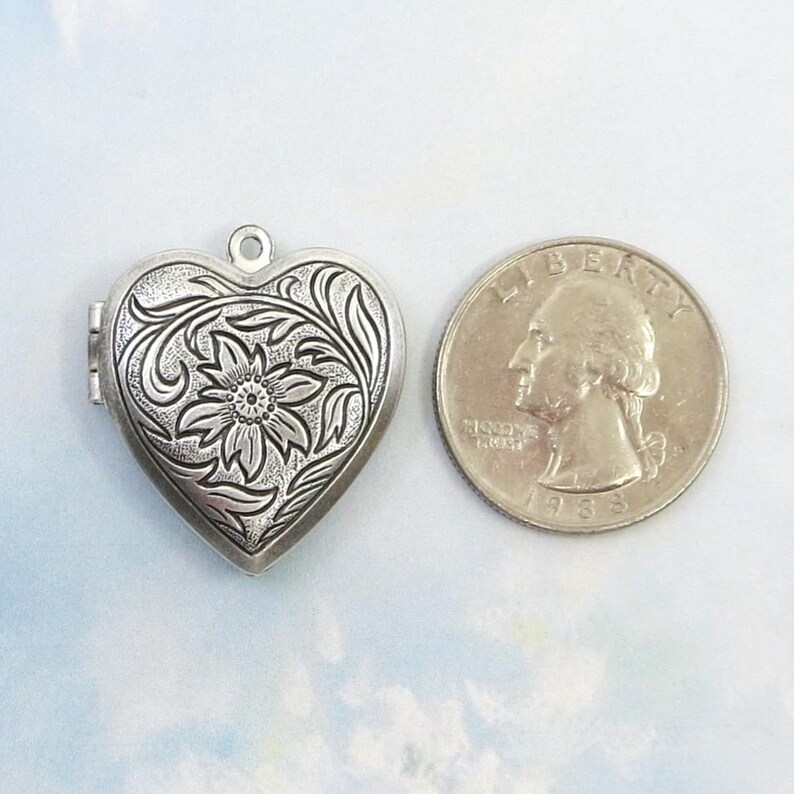 Brass Heart Locket, Flower Heart Locket, US Made, Antiqued Silver, 28mm ...
