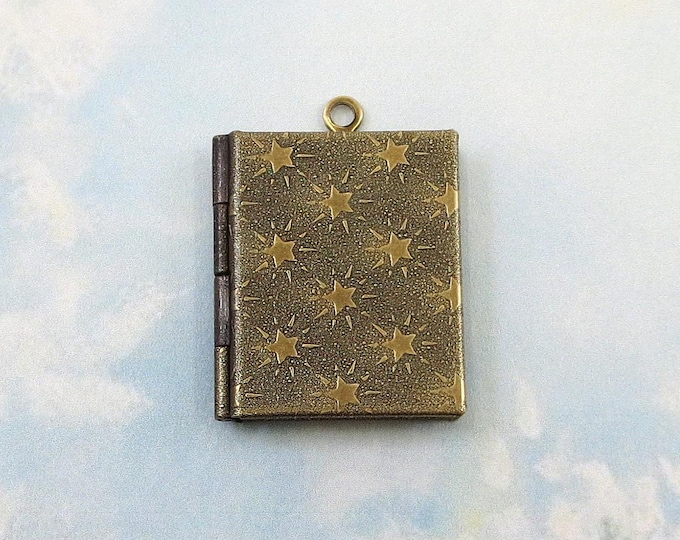 Book Locket, Brass Star Locket, Antiqued Brass, US Made, 1 Piece - Etsy