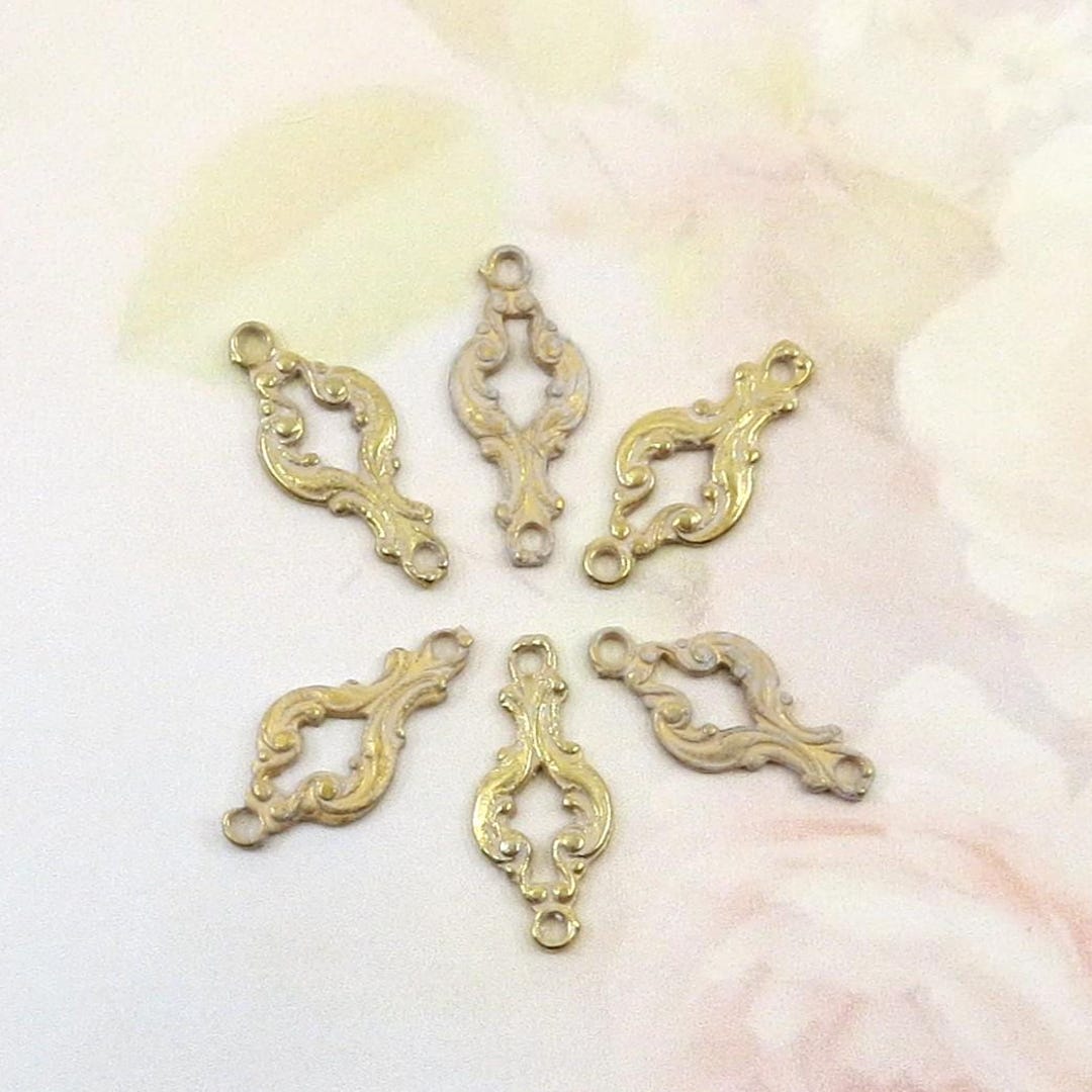 Vintage Banana Bob Connectors, Victorian, Distressed White, 15x7mm, 6 ...