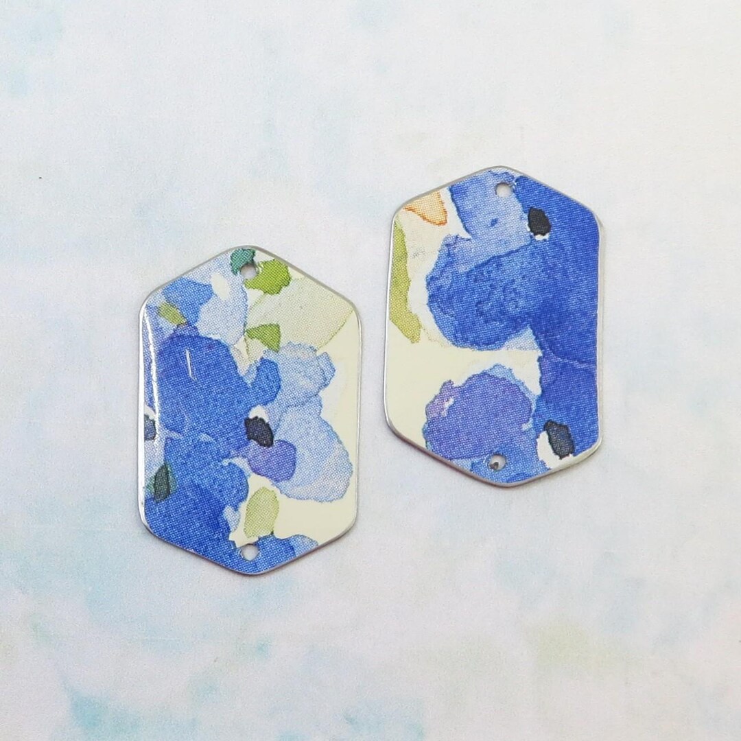 Vintage Recycled Tin Charms, Upcycled Tin, Flower Charms, 2 Pieces - Etsy