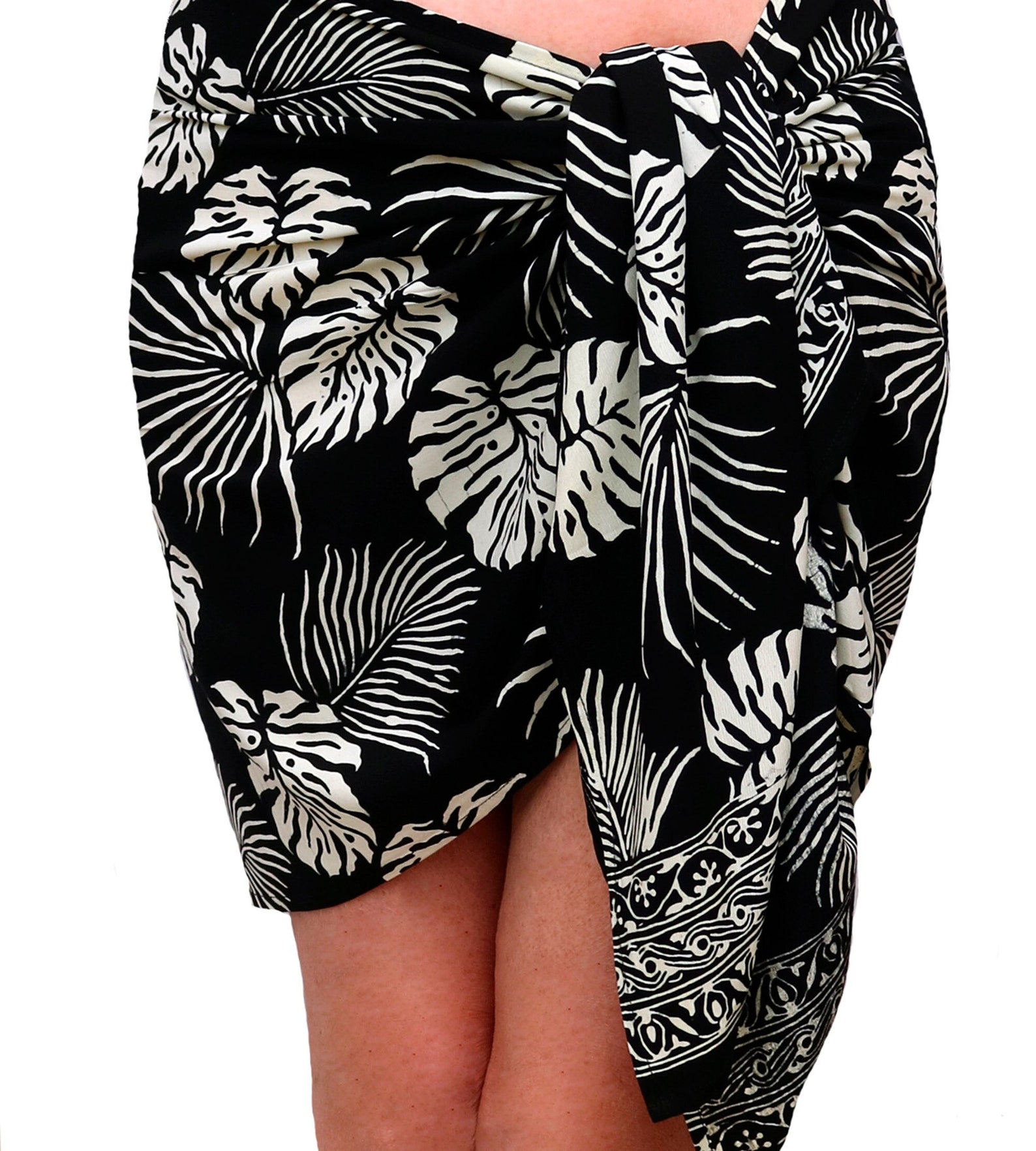 Short Beach Sarong - Hawaiian Batik Wrap Skirt - Handmade Short Pareo ...