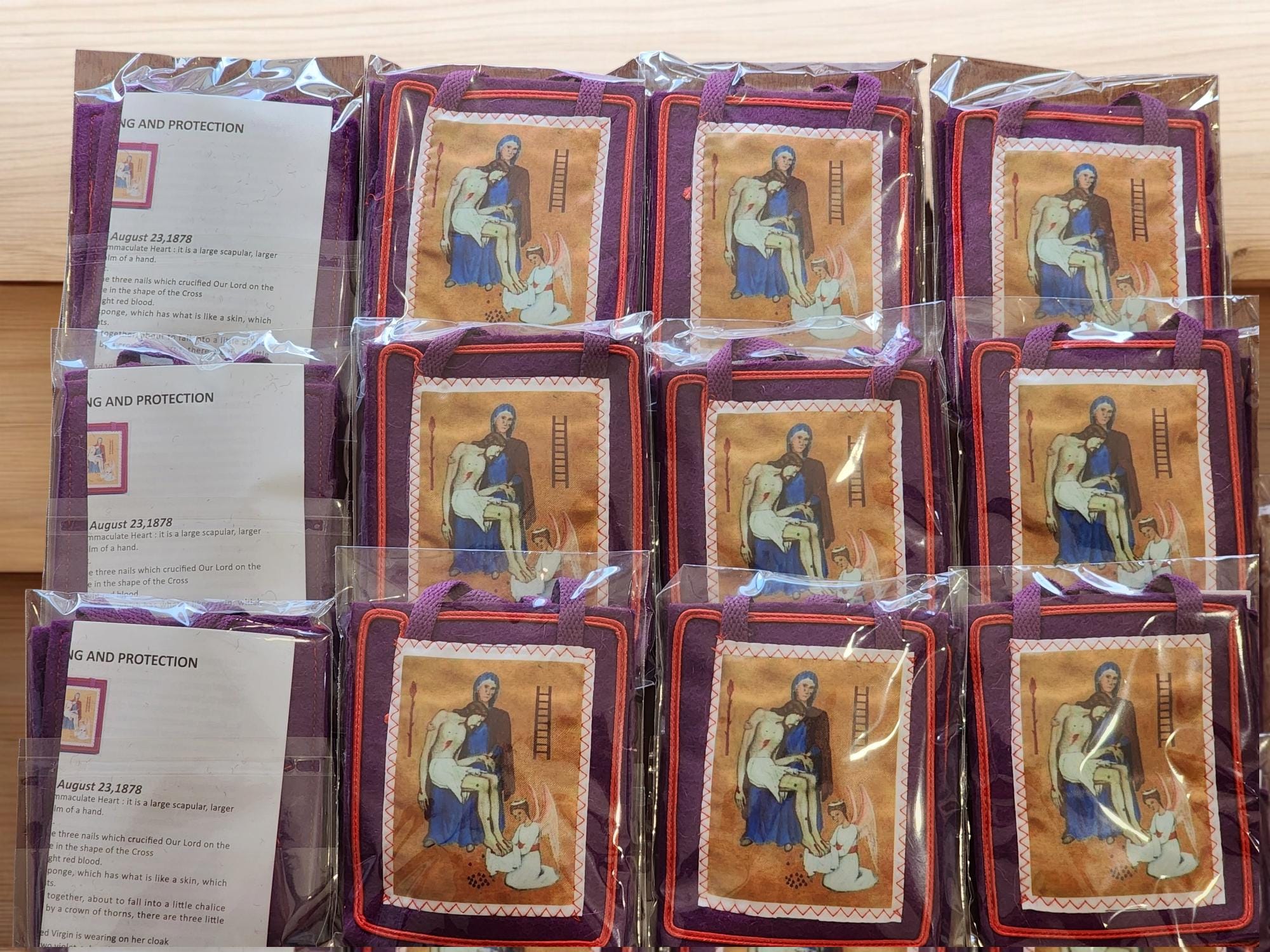 PURPLE SCAPULAR | Scapular of BENEDICTION (marie-julie Jahenny) - Etsy