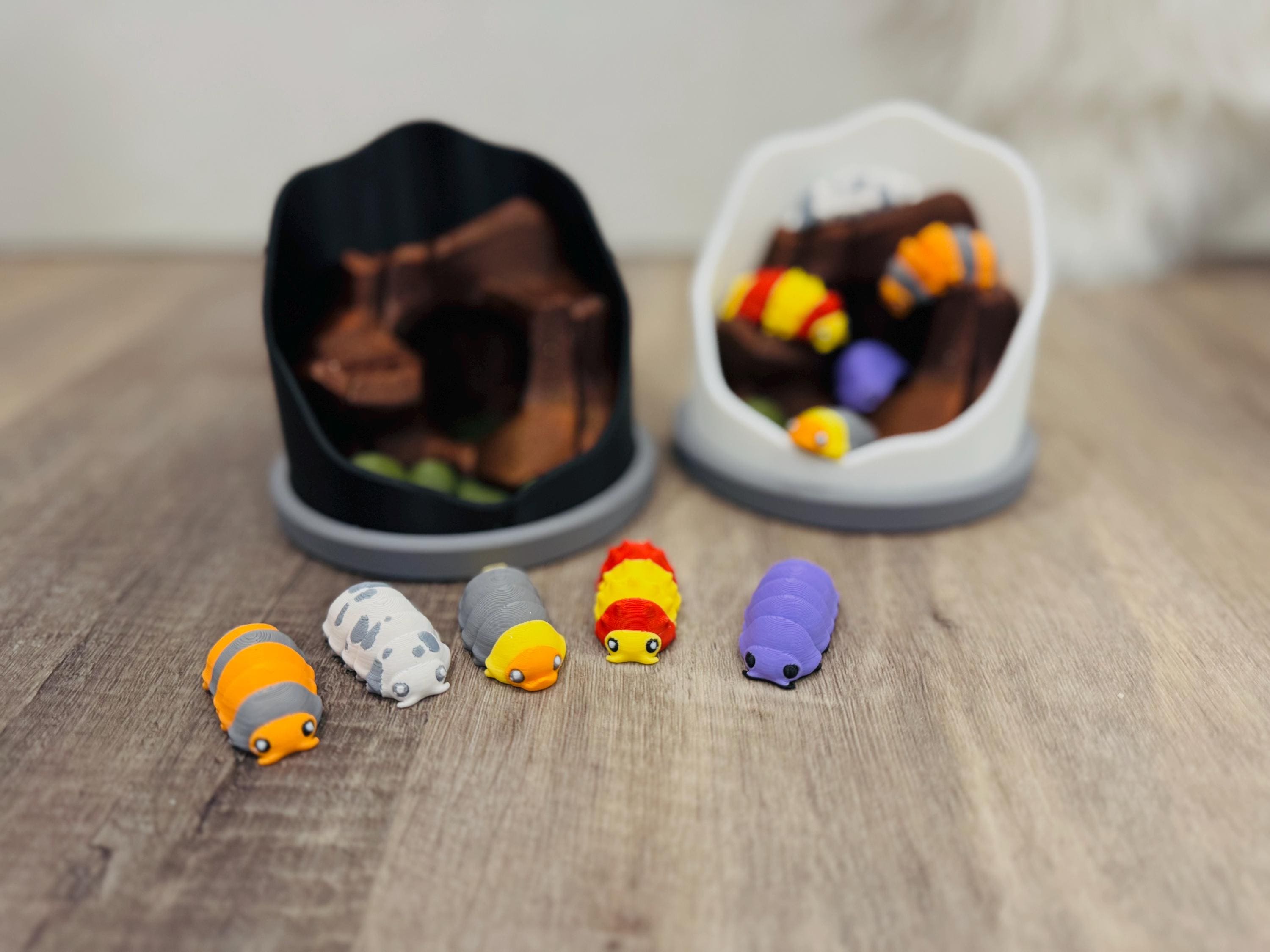 Isopods and Isopod Enclosure - 3d Printed - Bug Birthday - Bug Fidget ...