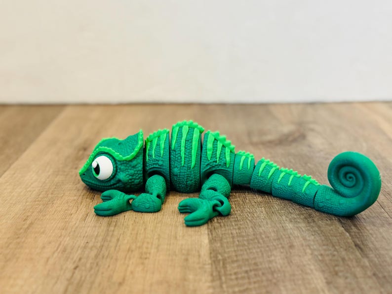 3d Printed Chameleon Lizard - Reptile Birthday - Reptile Party ...