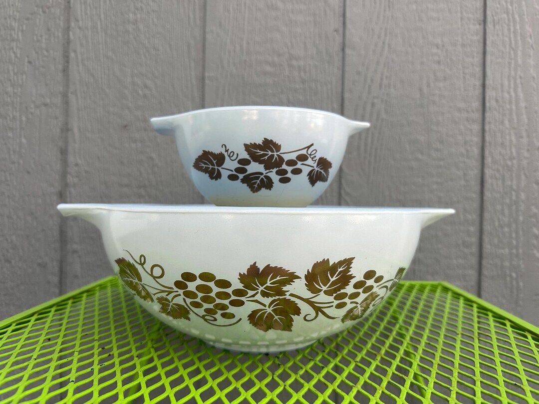 Pyrex Golden Grapes Cinderella Chip and Dip Set - Bowls Only - Etsy