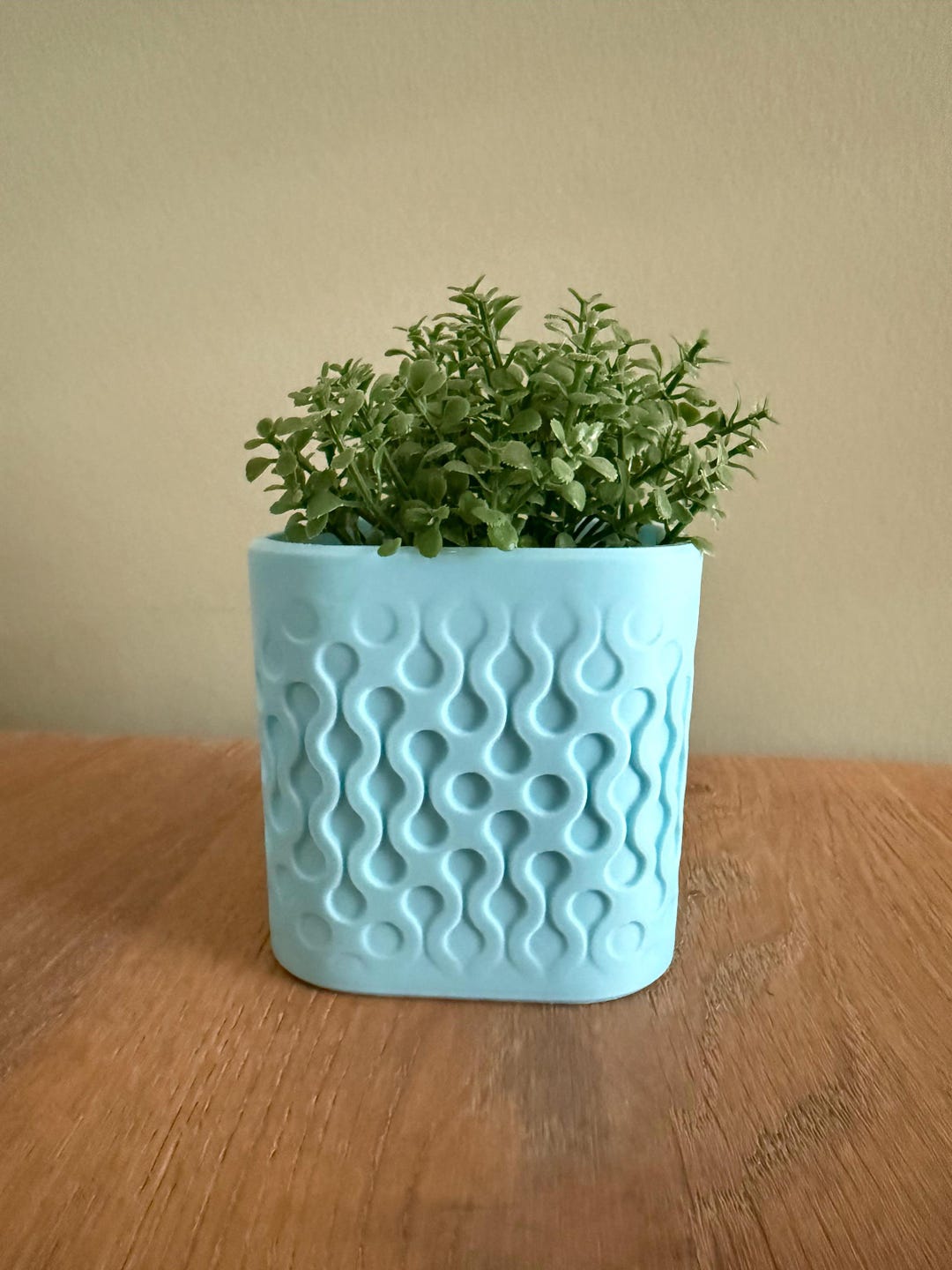 Floraflow Planter Plant Pot Vase | Perfect Gift | Different Sizes and ...