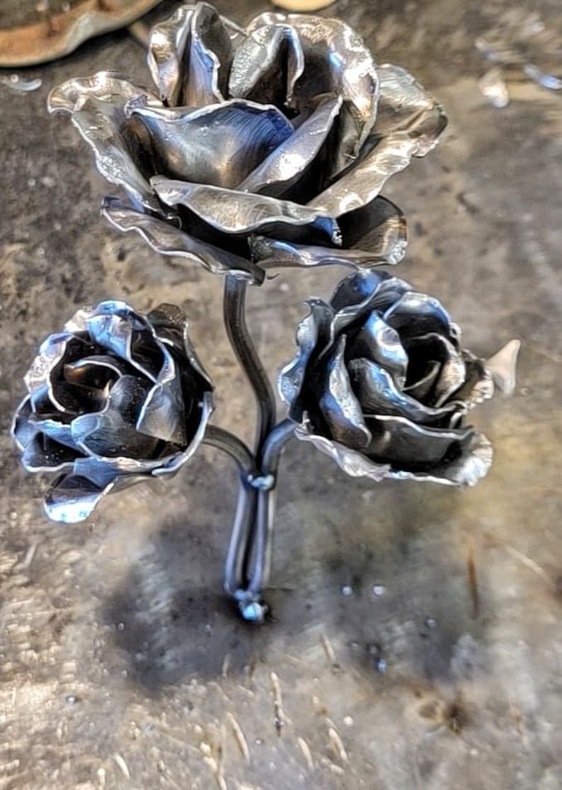 Metal Roses - Etsy