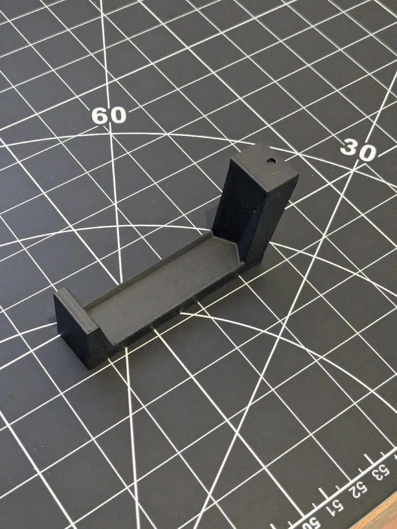 Cable Management Hook - Under-desk Cable Organizer - Keep Cables off ...