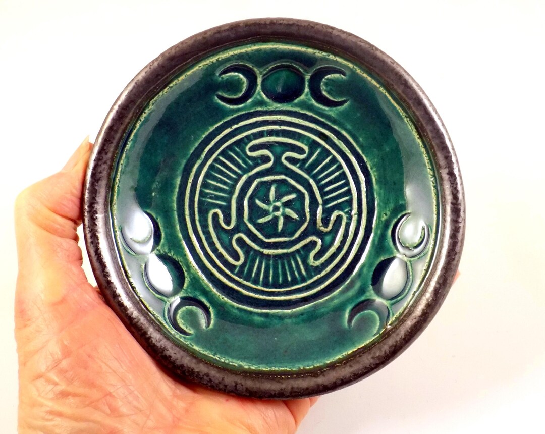 Greek Goddess, Hecate, Hekate's Wheel, Offering Bowl in Green ,handmade ...