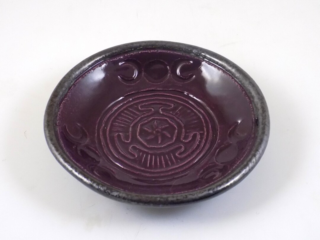 Greek Goddess, Hecate, Hekate's Wheel, Offering Bowl in Purple ...