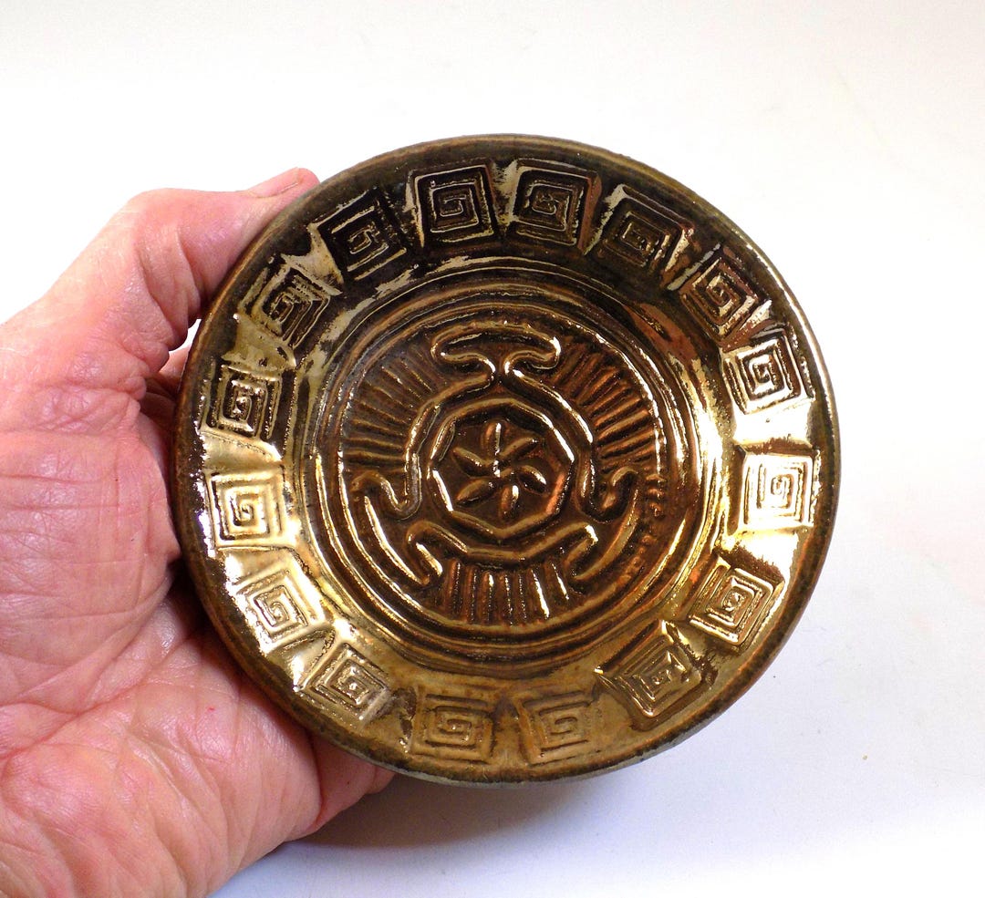 Greek Goddess Hekate's Wheel Offering Bowl in Handmade Pottery - Etsy