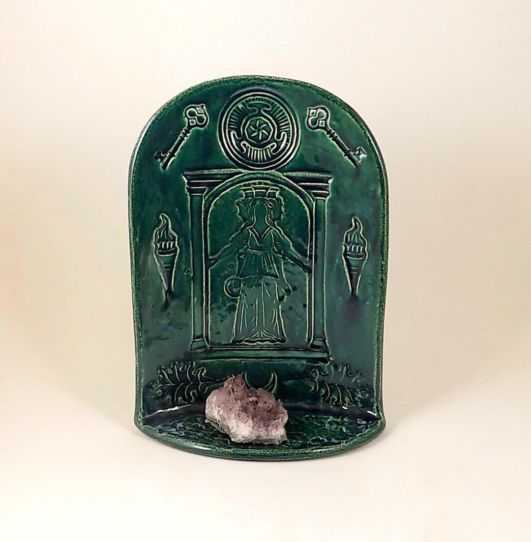 Greek Goddess Hecate Hekate Shrine Handmade Pottery - Etsy