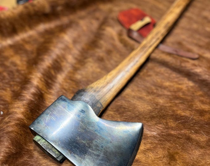 Vintage 4lb Unmarked Plumb Jersey Axe and Oiled Hickory Handle With ...