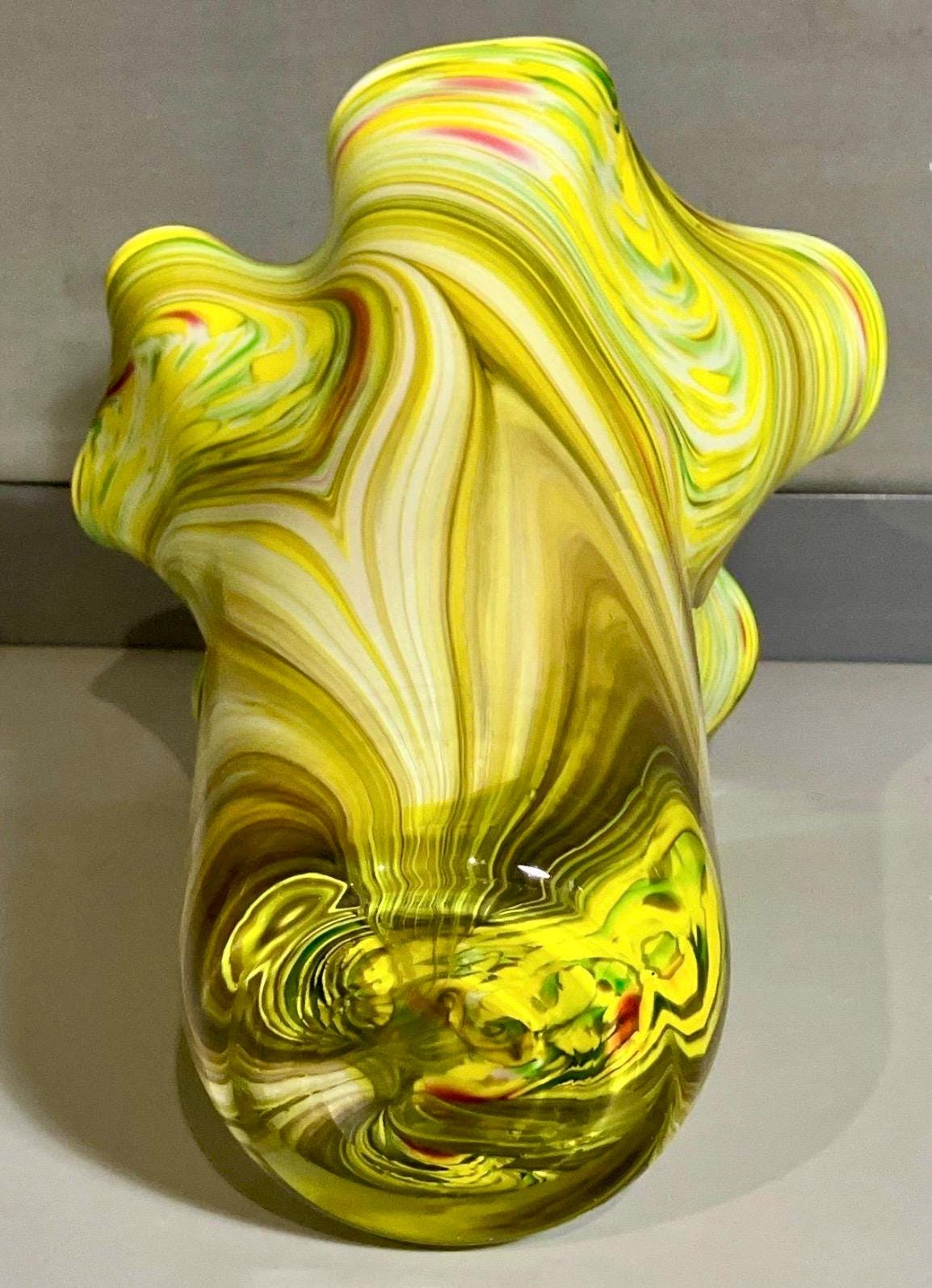 11x11x14 Vibrant Yellow Swirled Hand-blown Glass Vase Unique Art Glass ...