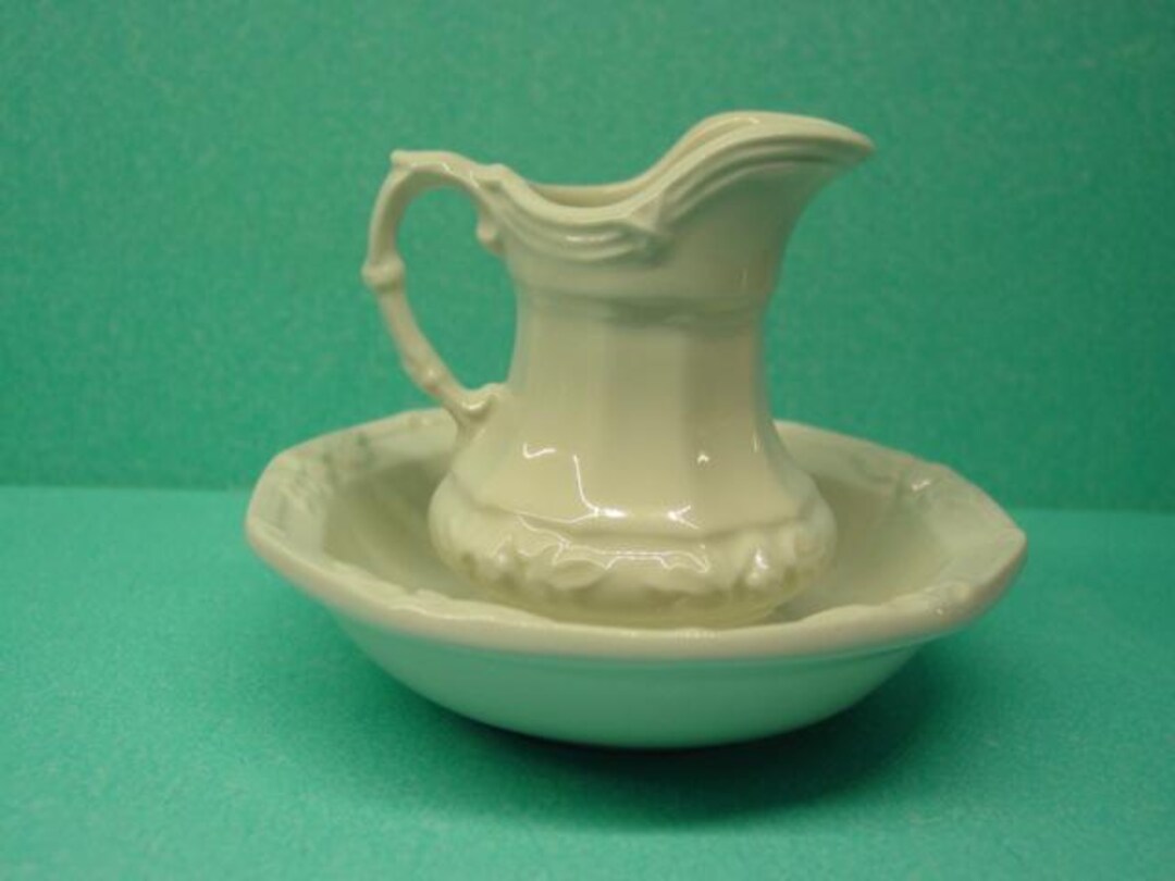 Vintage Red Cliff Ironstone Small Chamber Set Bowl & Pitcher W Leaf ...