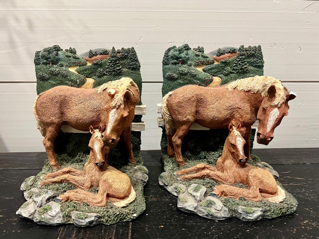Quarter Horse Bookends 1993 Figi Graphics San Diego USA Mare and Foal ...