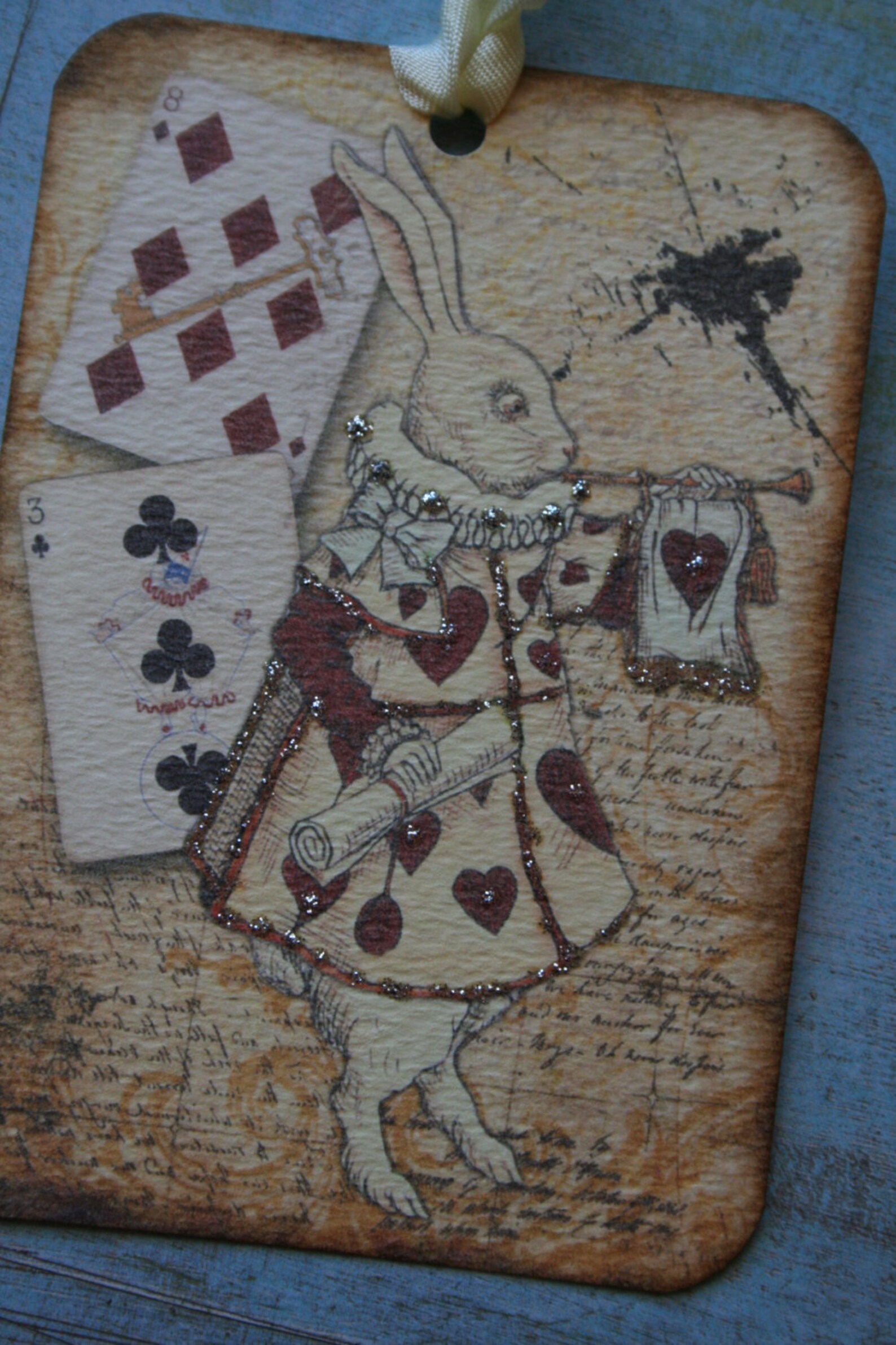 Set of 4 Vintage Inspired Alice Tags With Silver Stickles - Etsy