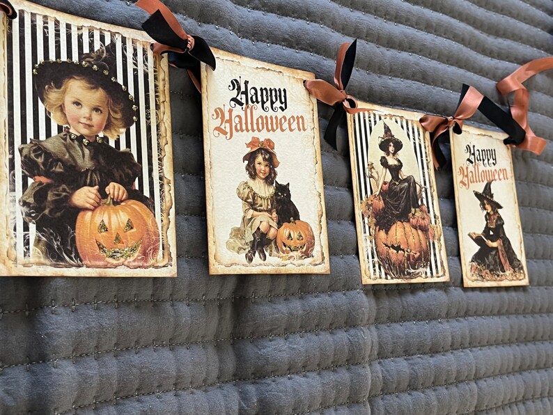 Halloween Banner Garland, Retro Style With Gold Glitter - Etsy